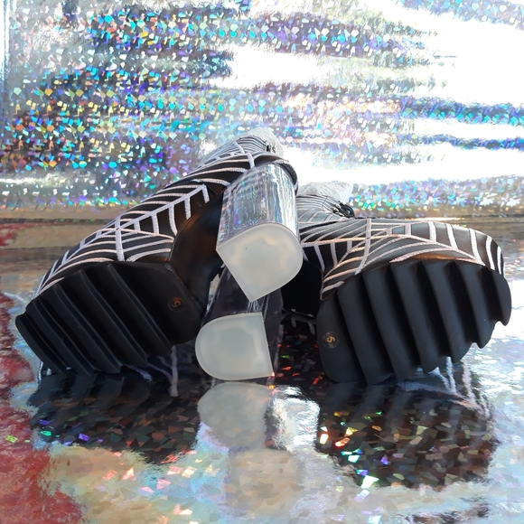 Dolls Kill | Shoes | Webs We Weave Dollybae Platform Boot Dollskill ...